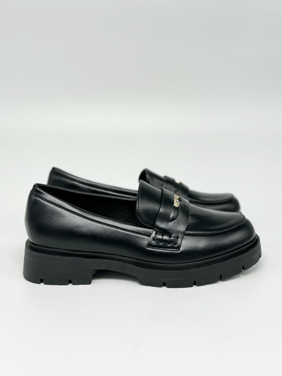 Prodaja ženske cipele – Butici Plus